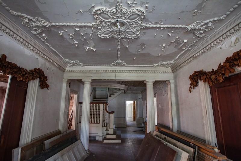 John Dutton House – Abandoned Southeast