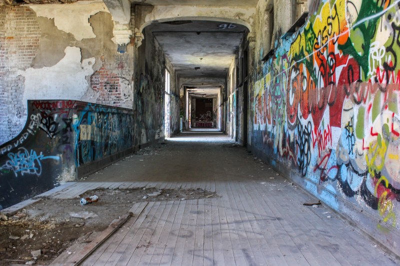 Annie Lytle Elementary School – Abandoned Southeast