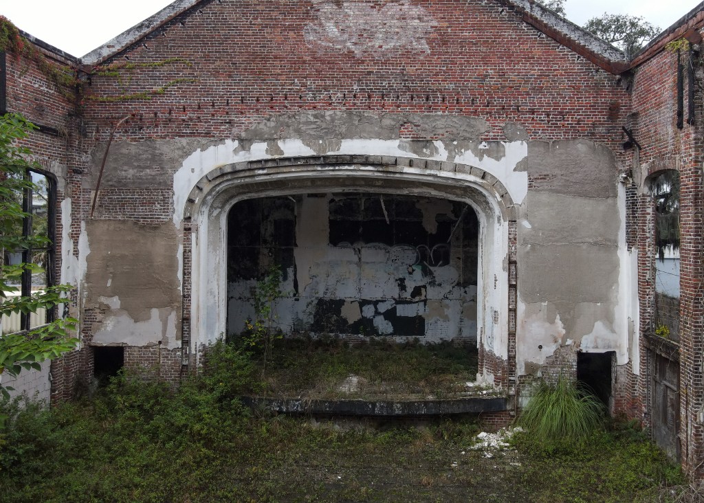 Annie Lytle Elementary School – Abandoned Southeast