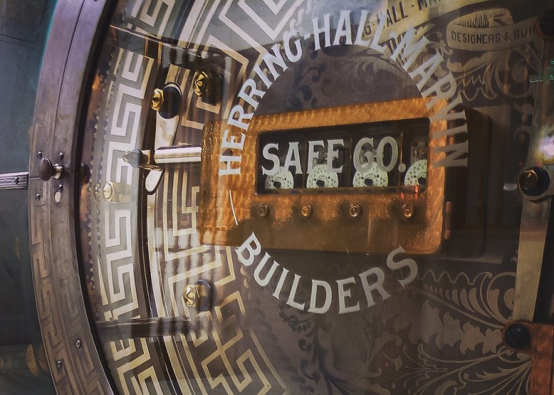 John A. Hand Building – Abandoned Southeast