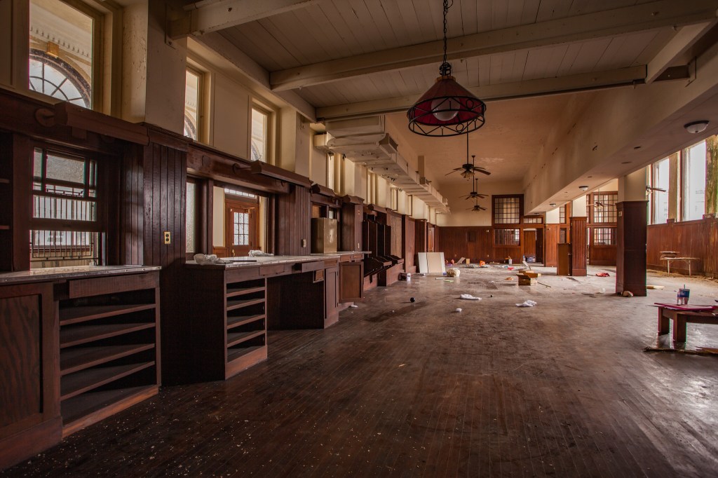 Old Ware County Courthouse – Abandoned Southeast