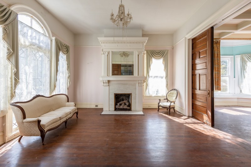 Rainer-Lewis House – Abandoned Southeast