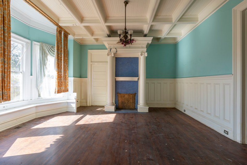 Rainer-Lewis House – Abandoned Southeast