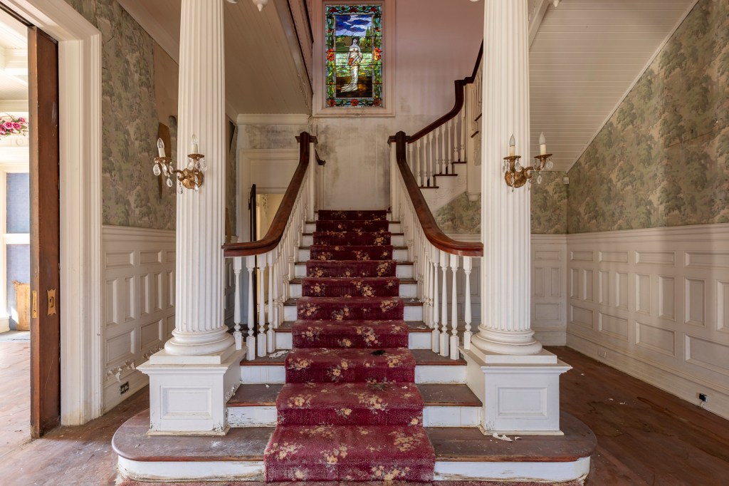 Rainer-Lewis House – Abandoned Southeast