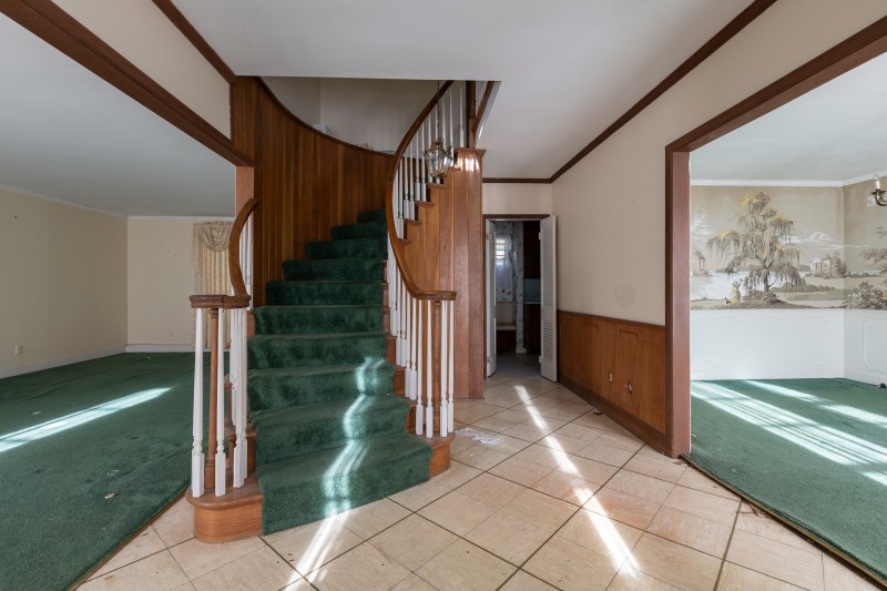 Senator Ellis House – Abandoned Southeast