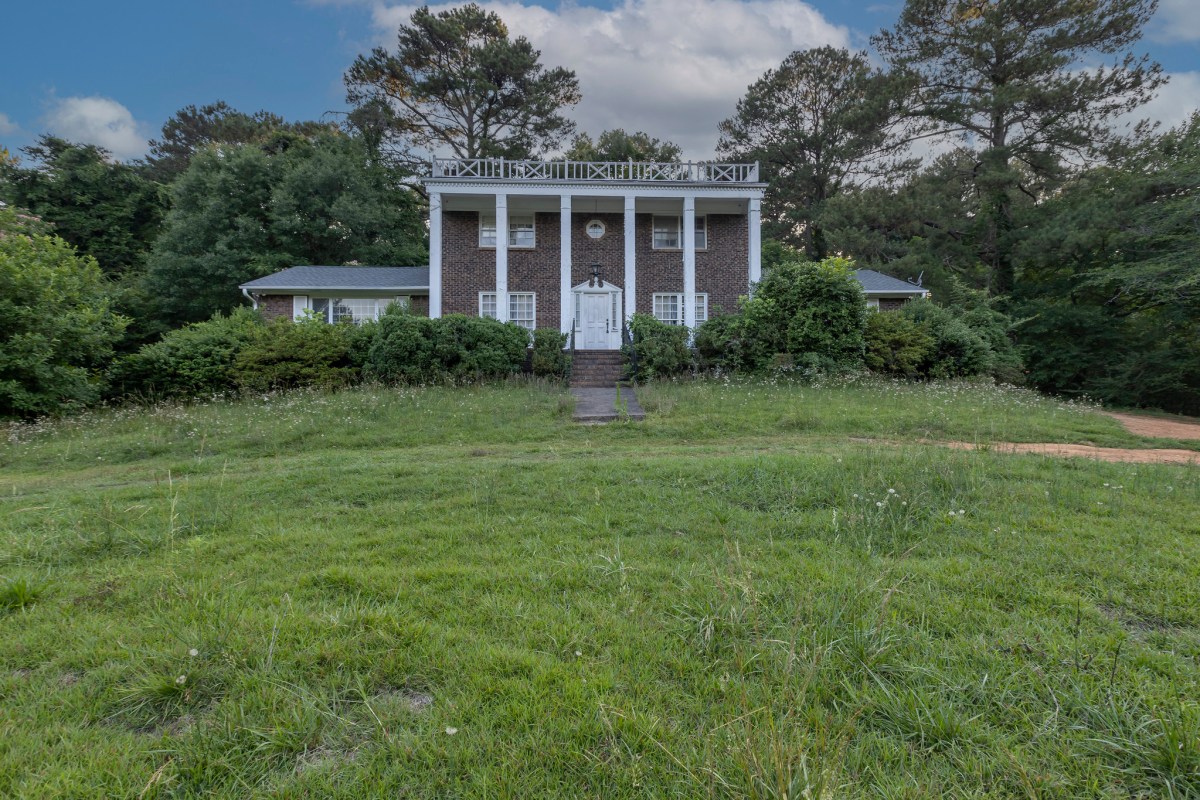 Senator Ellis House – Abandoned Southeast