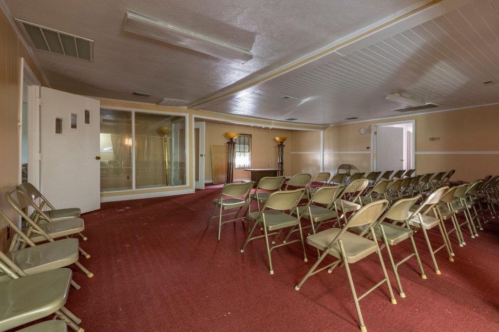 Moses Funeral Home – Abandoned Southeast