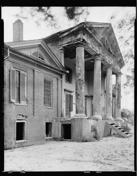 Saunders-Goode-Hall Mansion – Abandoned Southeast