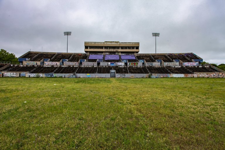 Alonzo Herndon Stadium – Abandoned Southeast