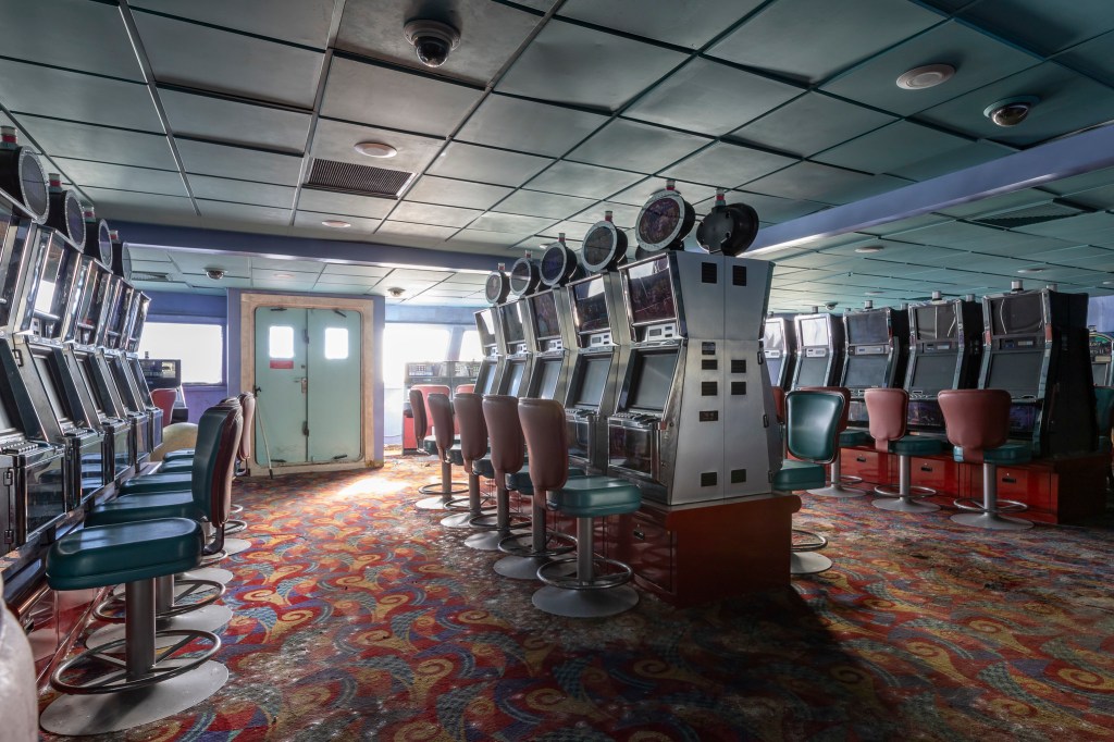 Blue Horizon Casino Cruise Ship – Abandoned Southeast