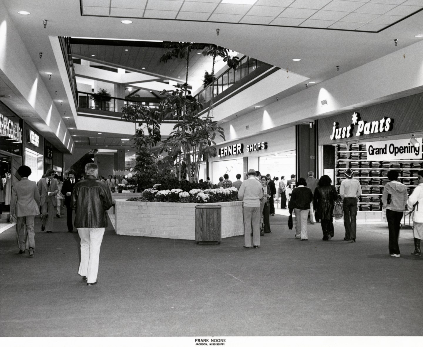 Metrocenter Mall – Abandoned Southeast