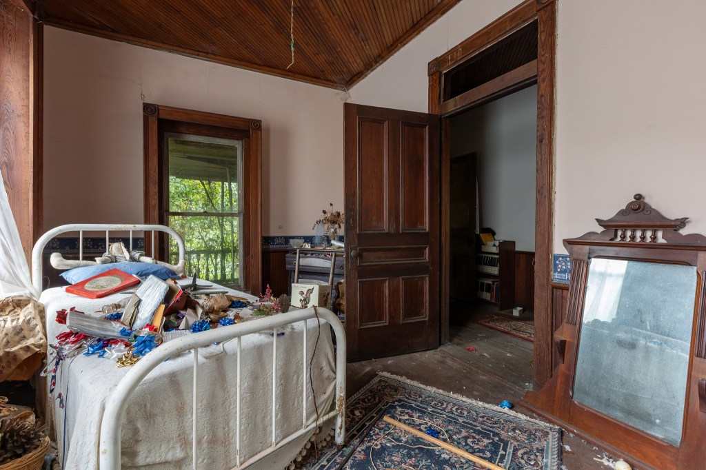 Sternberger-Welch-Hamer House – Abandoned Southeast