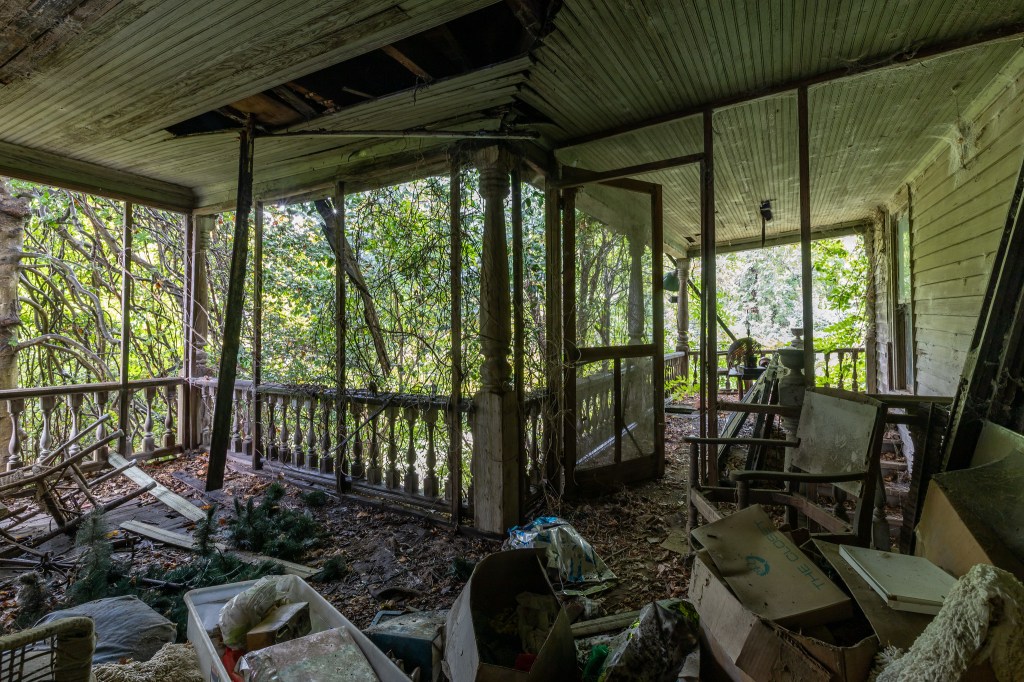 Sternberger-Welch-Hamer House – Abandoned Southeast
